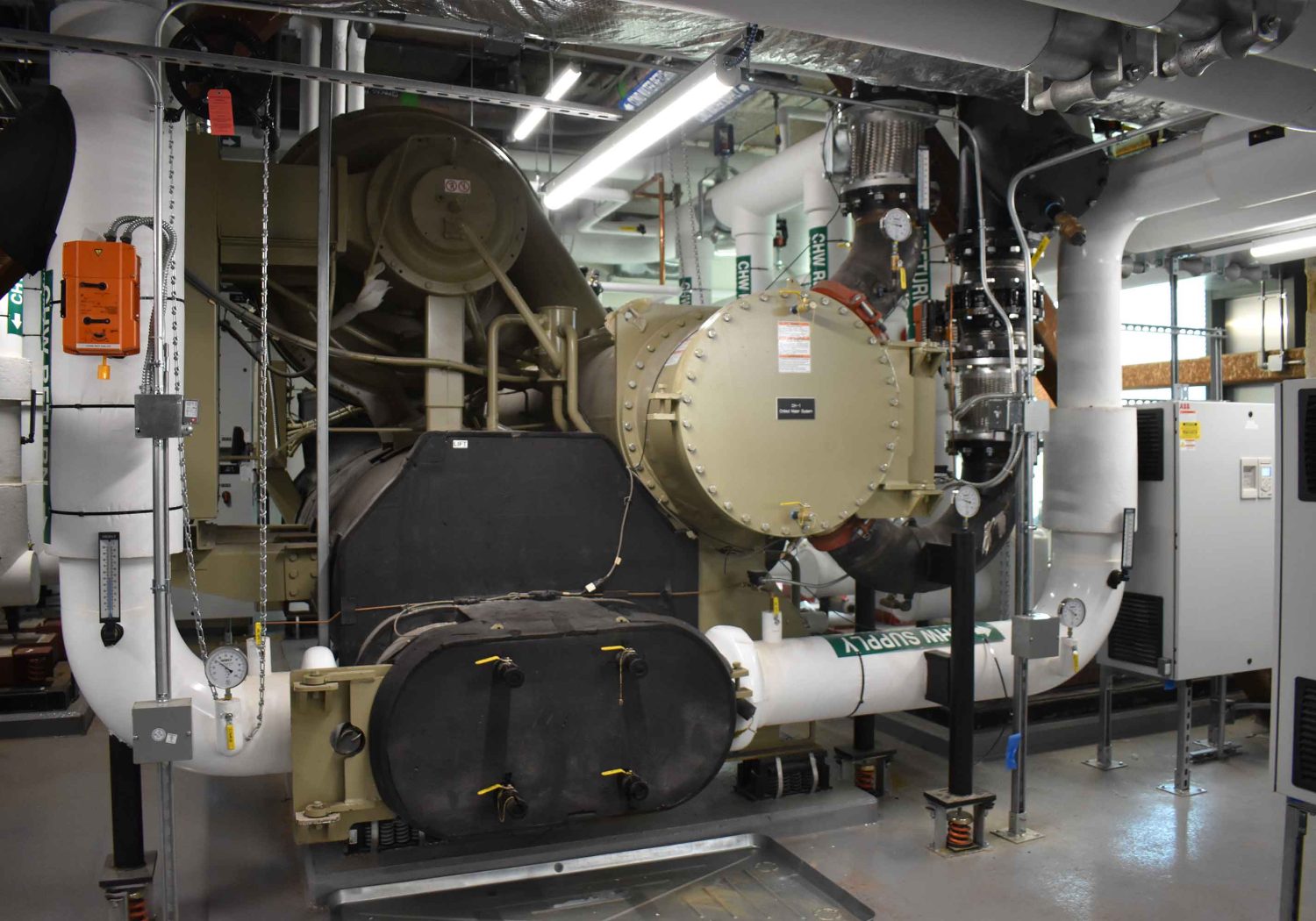 New Science Center at Simmons University | TG Gallagher