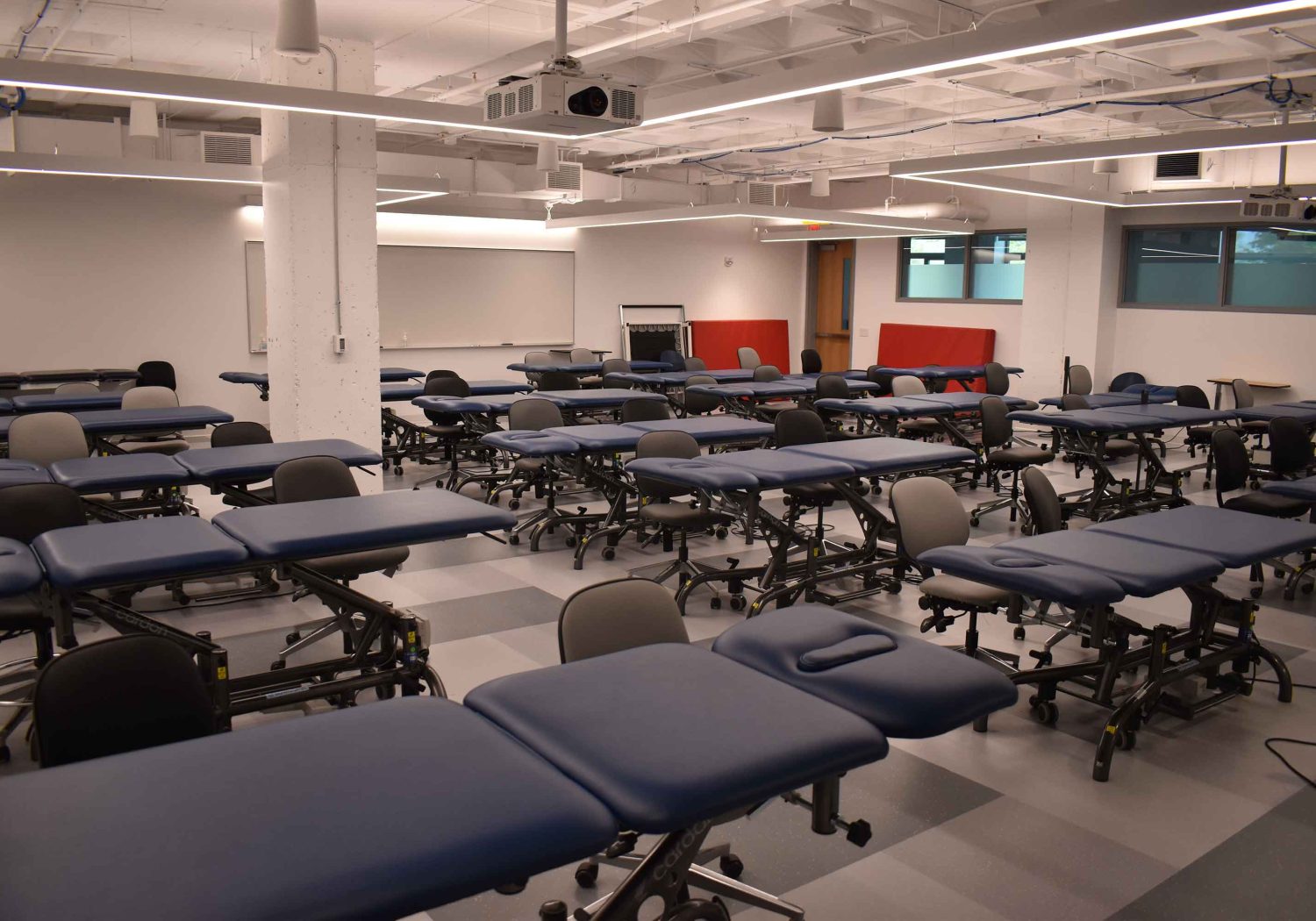 New Science Center at Simmons University | TG Gallagher